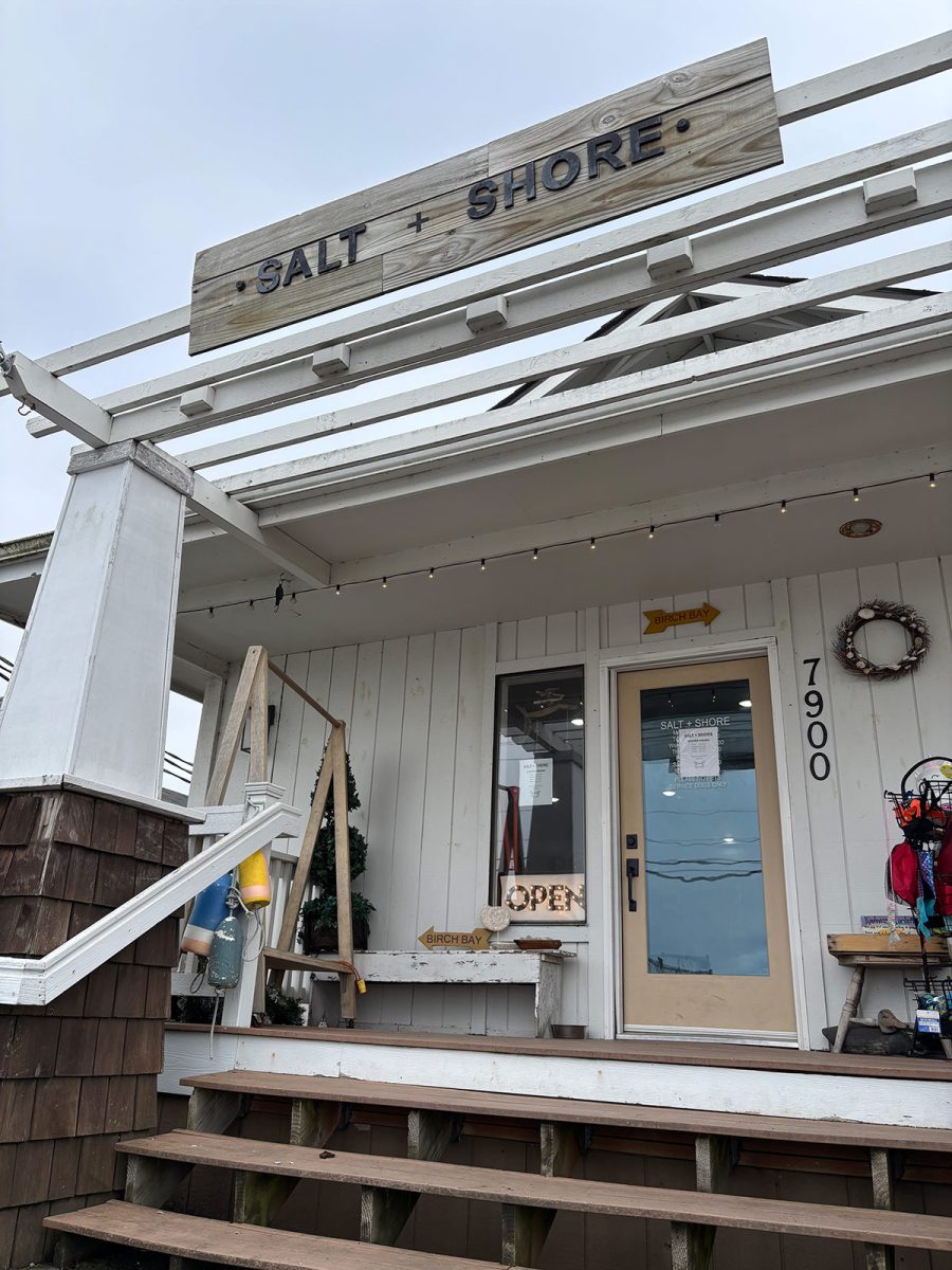 Find Your Own Piece of the Seaside Lifestyle | Salt + Shore ...